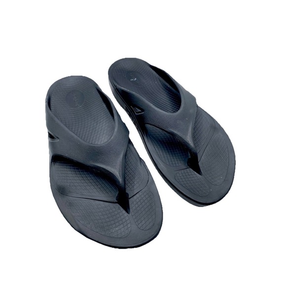 Oofos Flip Flops Mens